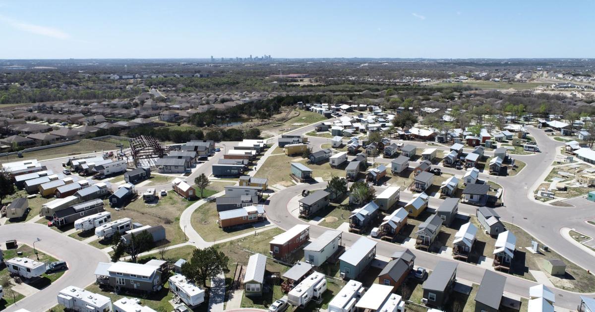 Tiny home village for unhoused Austinites starts expansion | Urbanize ...