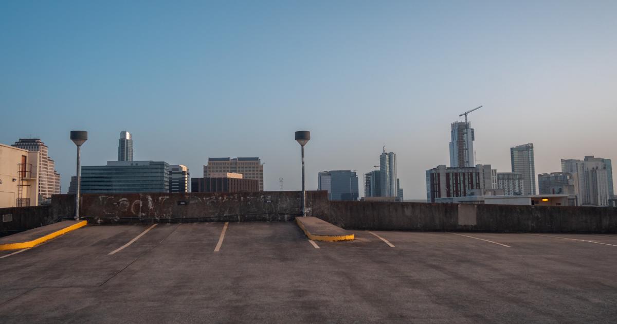 Council votes to kill parking minimums | Urbanize Austin