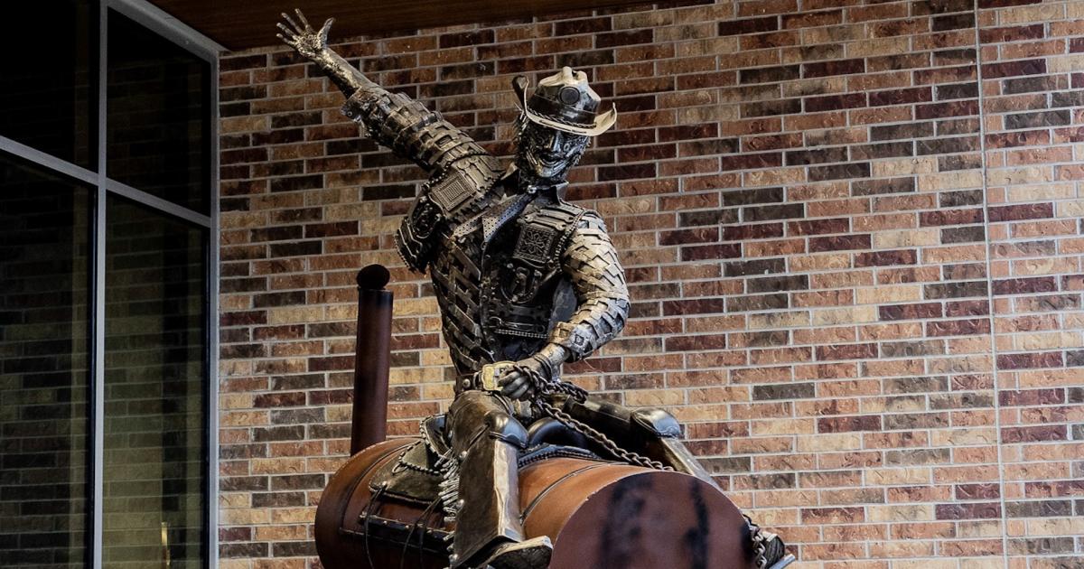 H-E-B completes remodel, reopens oldest Austin site | Urbanize Austin